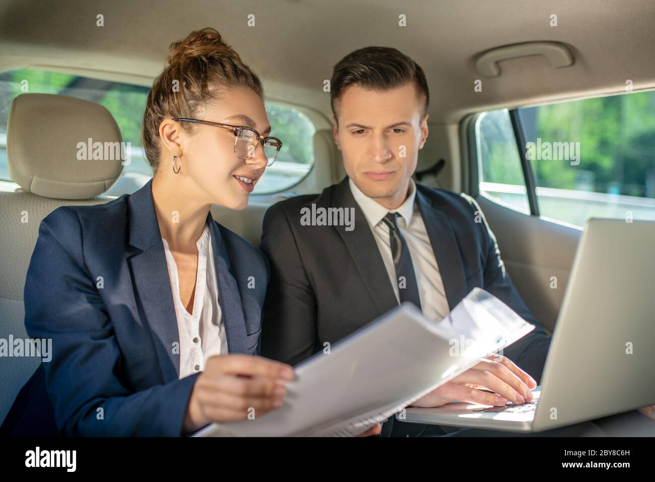 Car documents hi-res stock photography and images - Alamy