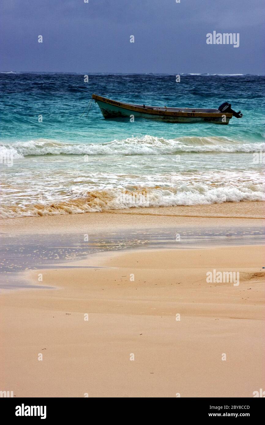 Paradiso coast hi-res stock photography and images - Alamy