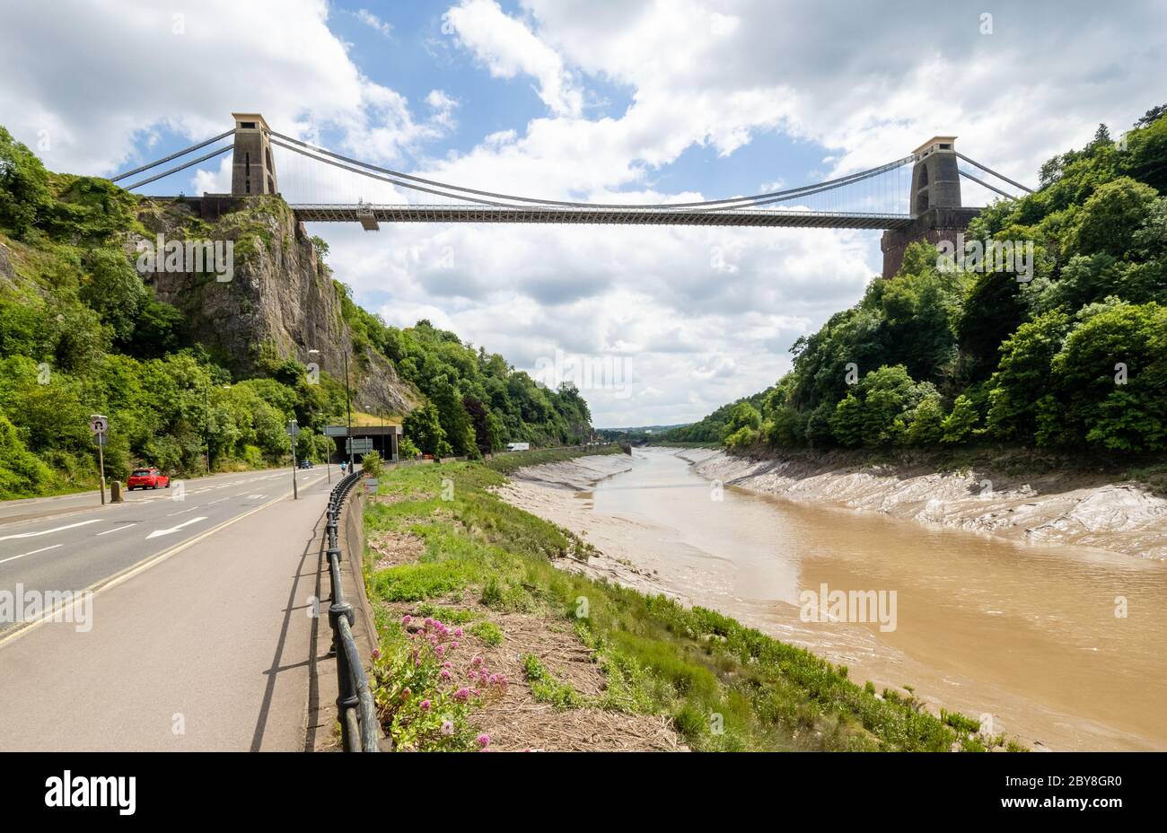 The Clifton Suspension Bridge from the A4 Portway by the River Avon in ...