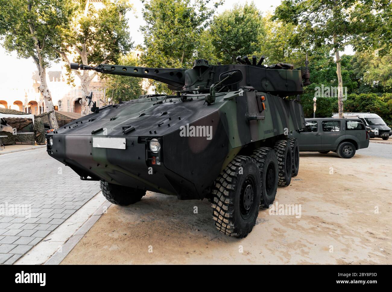 Logotipo De Mowag Eagle V 6×6 Awaits Production Green Light