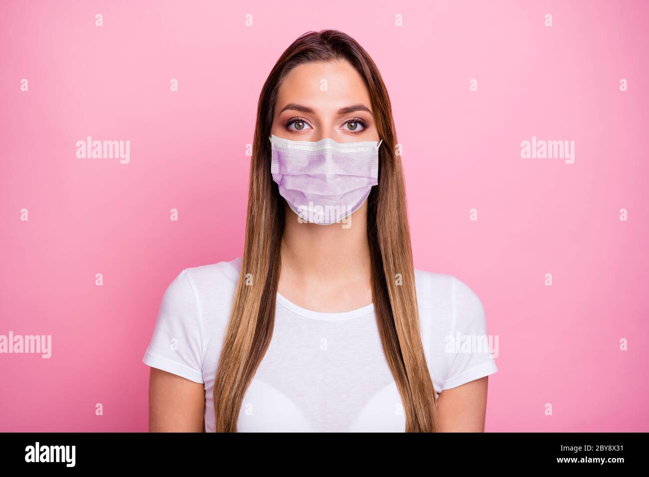 Close-up portrait of her she nice attractive healthy lovely girl ...