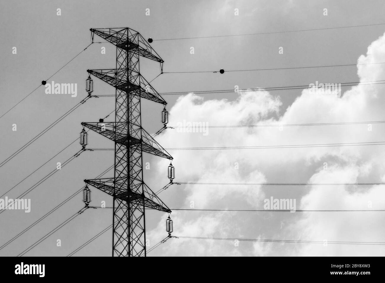 Black and white transmission tower hi-res stock photography and images ...