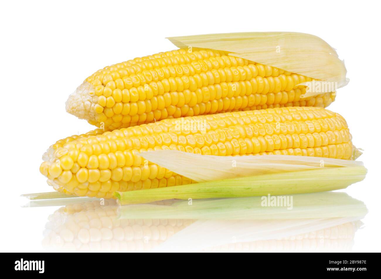 Fresh corn hi-res stock photography and images - Alamy