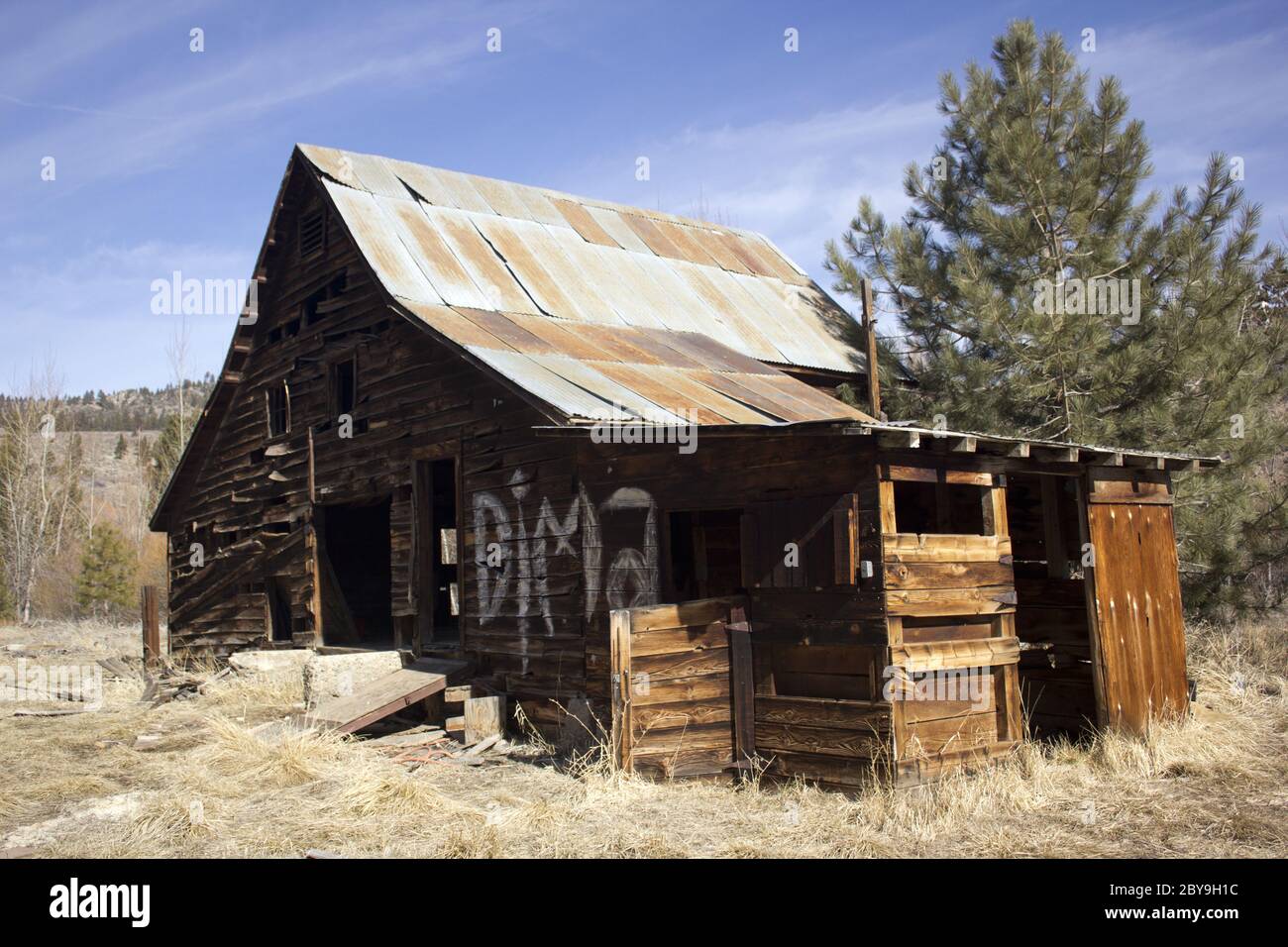 Old abandoned horse stable barn Stock Photo - Alamy
