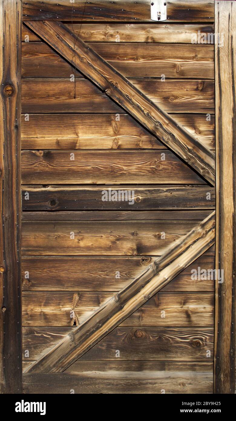 Old barn door wood texture Stock Photo - Alamy