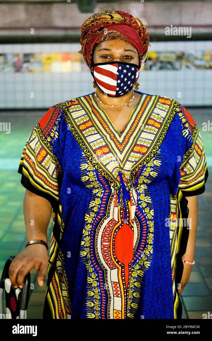 Mask rides hi-res stock photography and images - Alamy