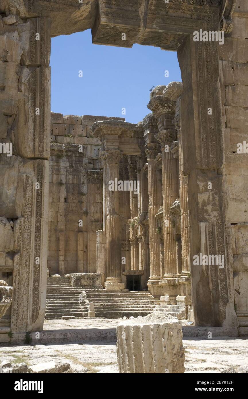 Baalbeck gate hi-res stock photography and images - Alamy