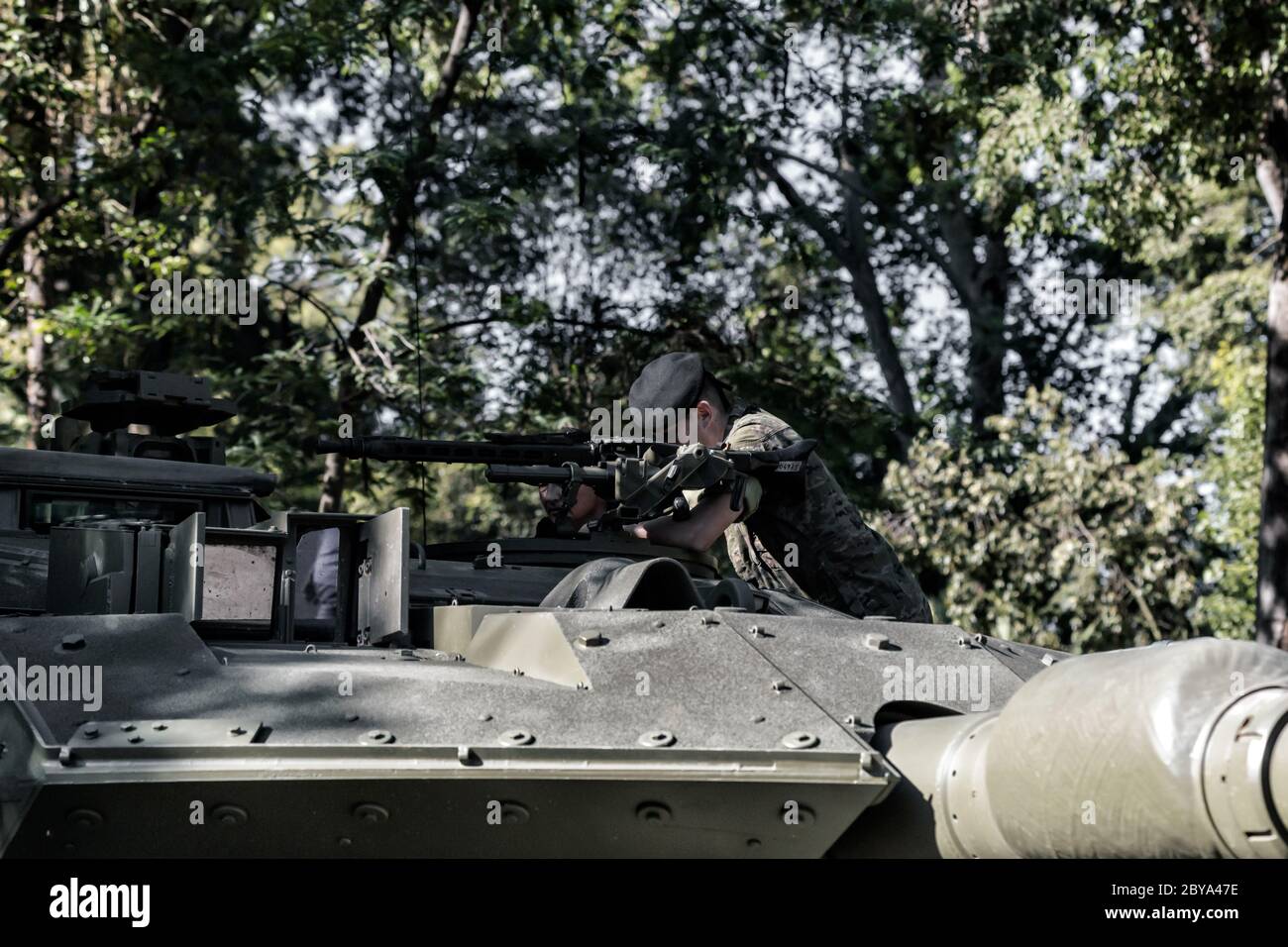 Army tank inside hi-res stock photography and images - Alamy