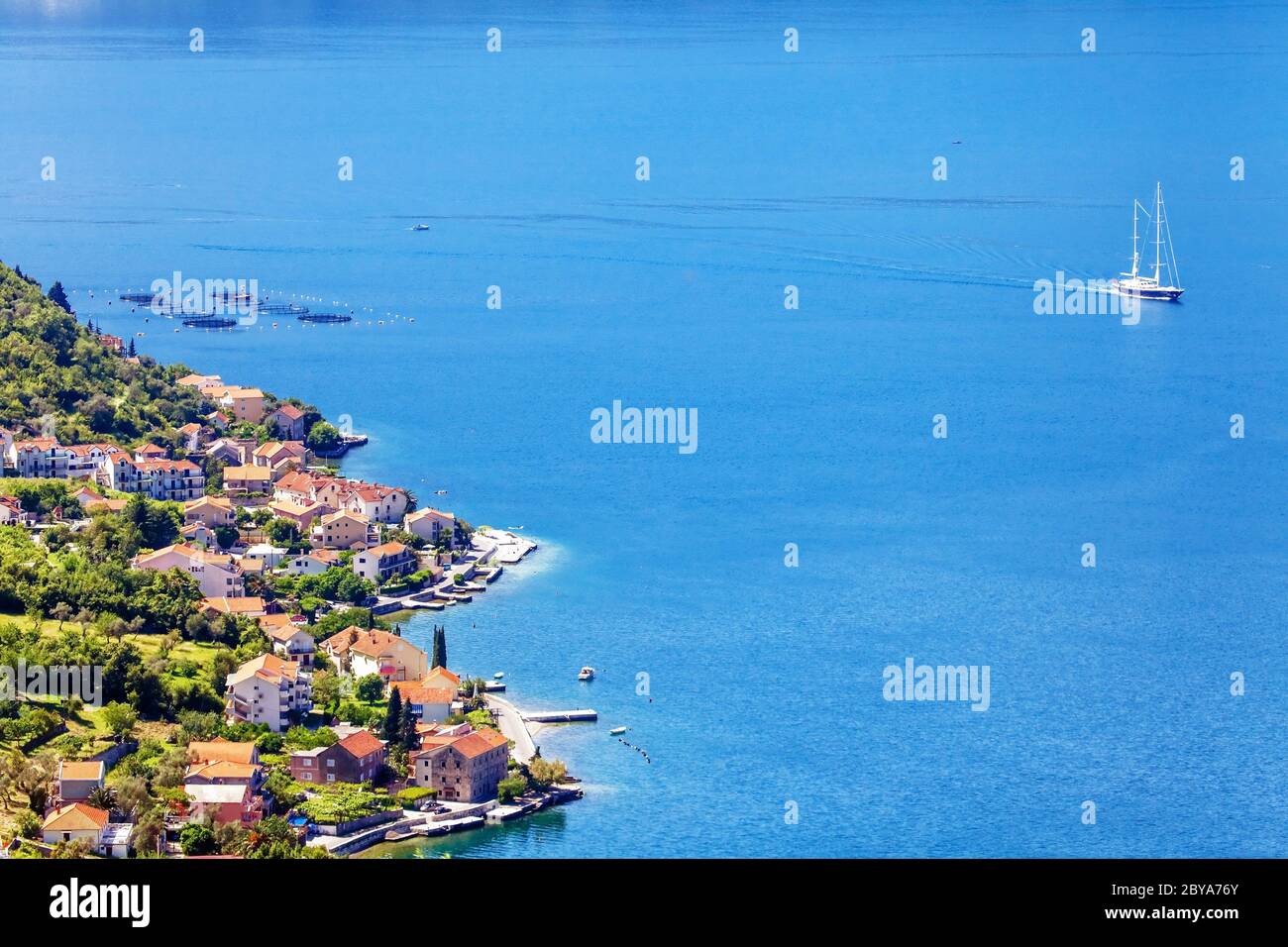 A beautiful sea mountain town hi-res stock photography and images - Alamy