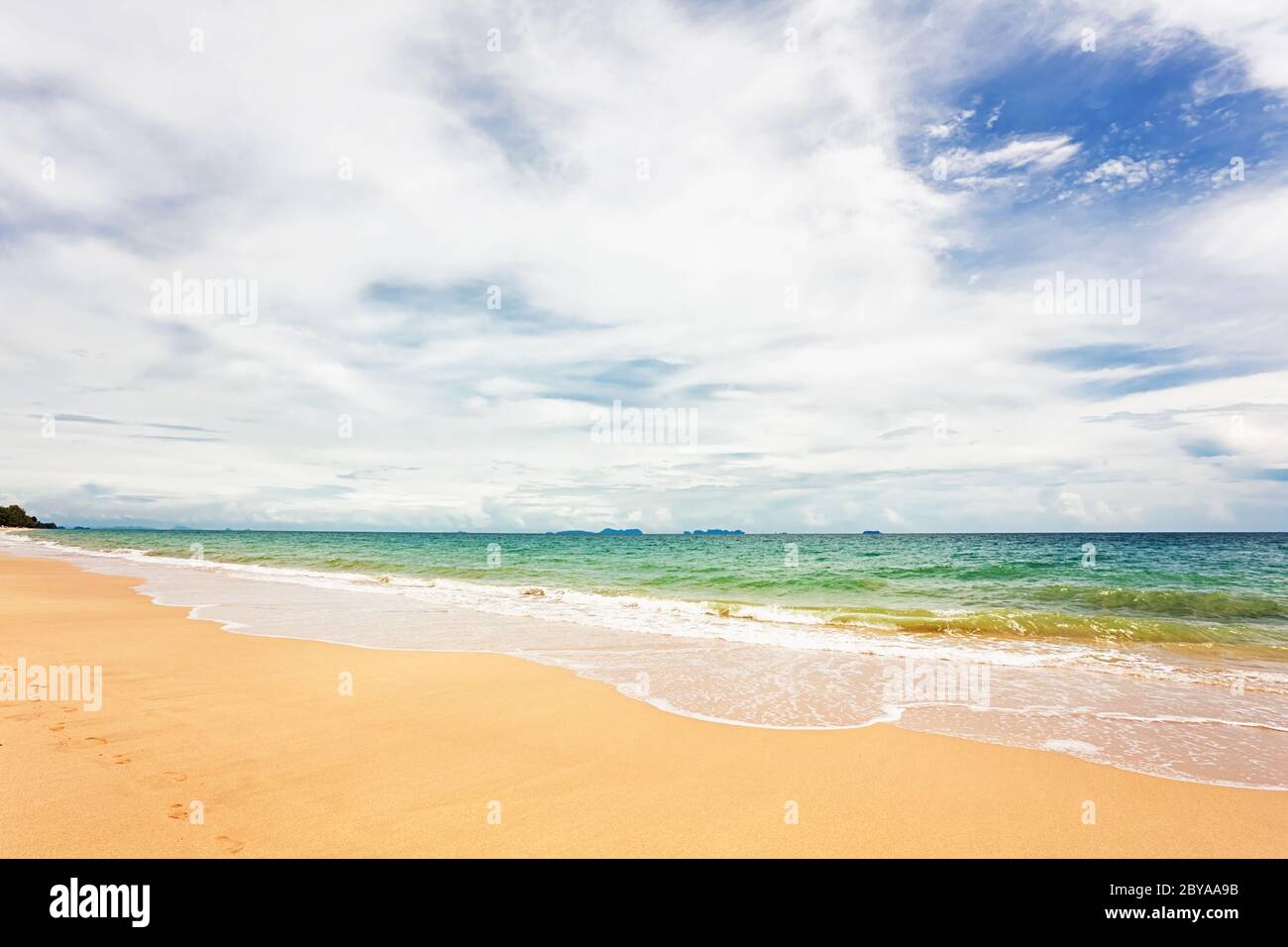 Exotic tropical beach Stock Photo - Alamy