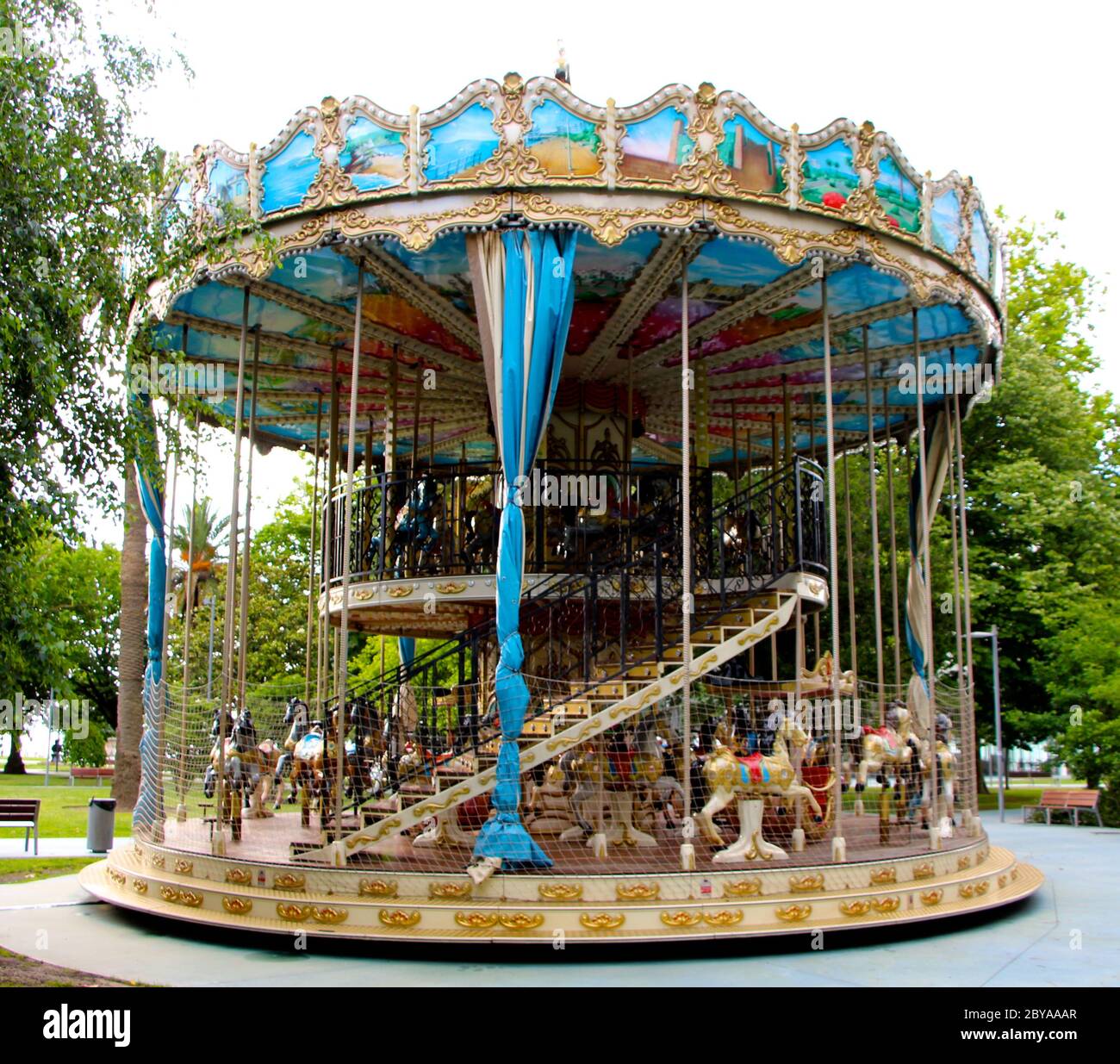 Due go lock down hi-res stock photography and images - Alamy