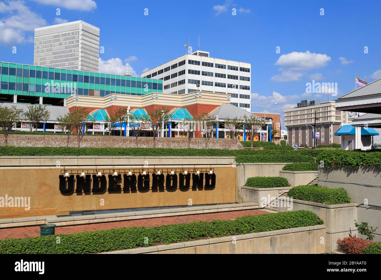 Underground atlanta georgia downtown hi-res stock photography and ...