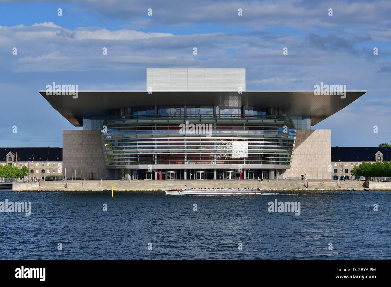 Lon 12 59538100 hi-res stock photography and images - Alamy