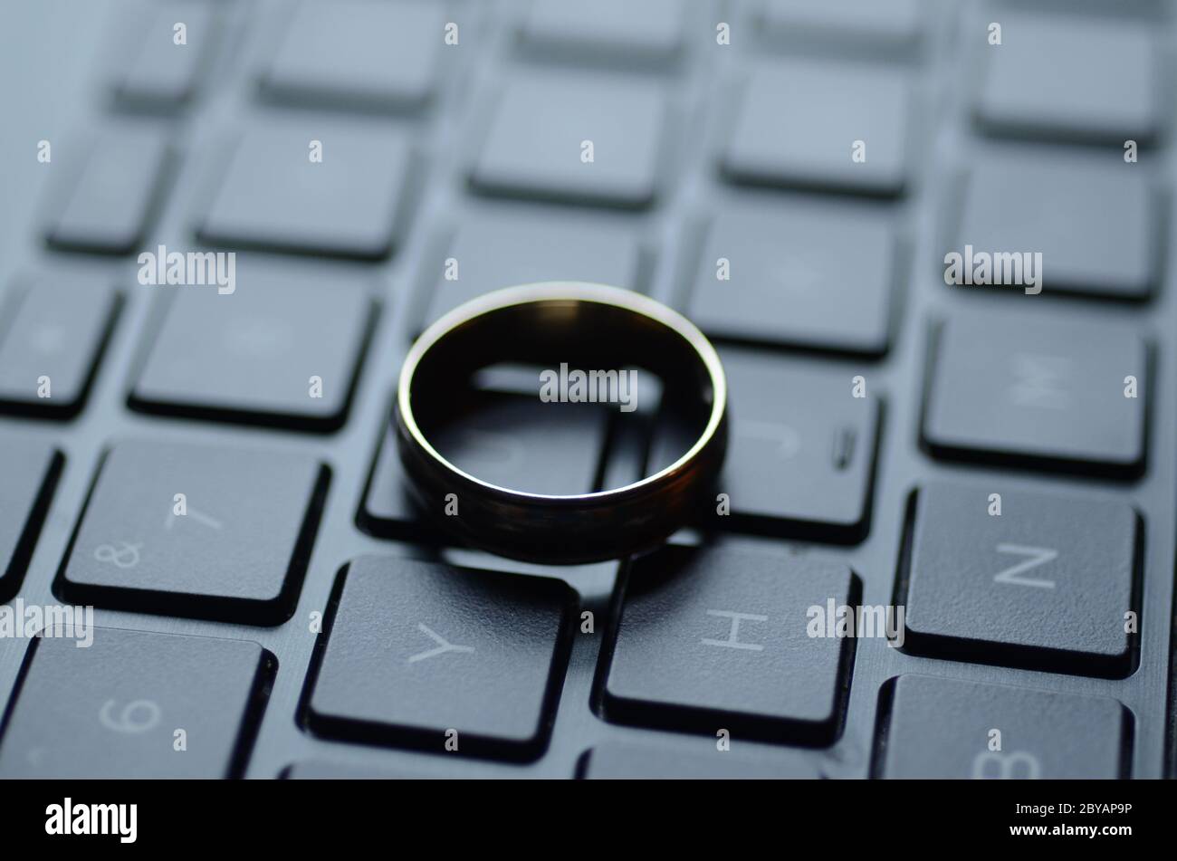 Gold computer key hi-res stock photography and images - Alamy