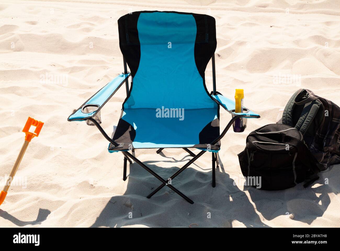 Family vacation beach chair hi-res stock photography and images - Alamy