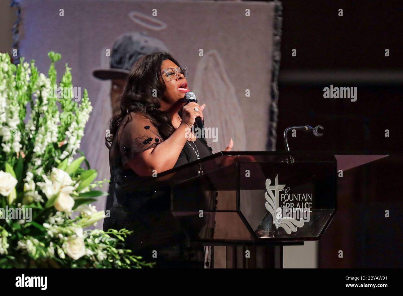 Kim burrell pastor hi-res stock photography and images - Alamy