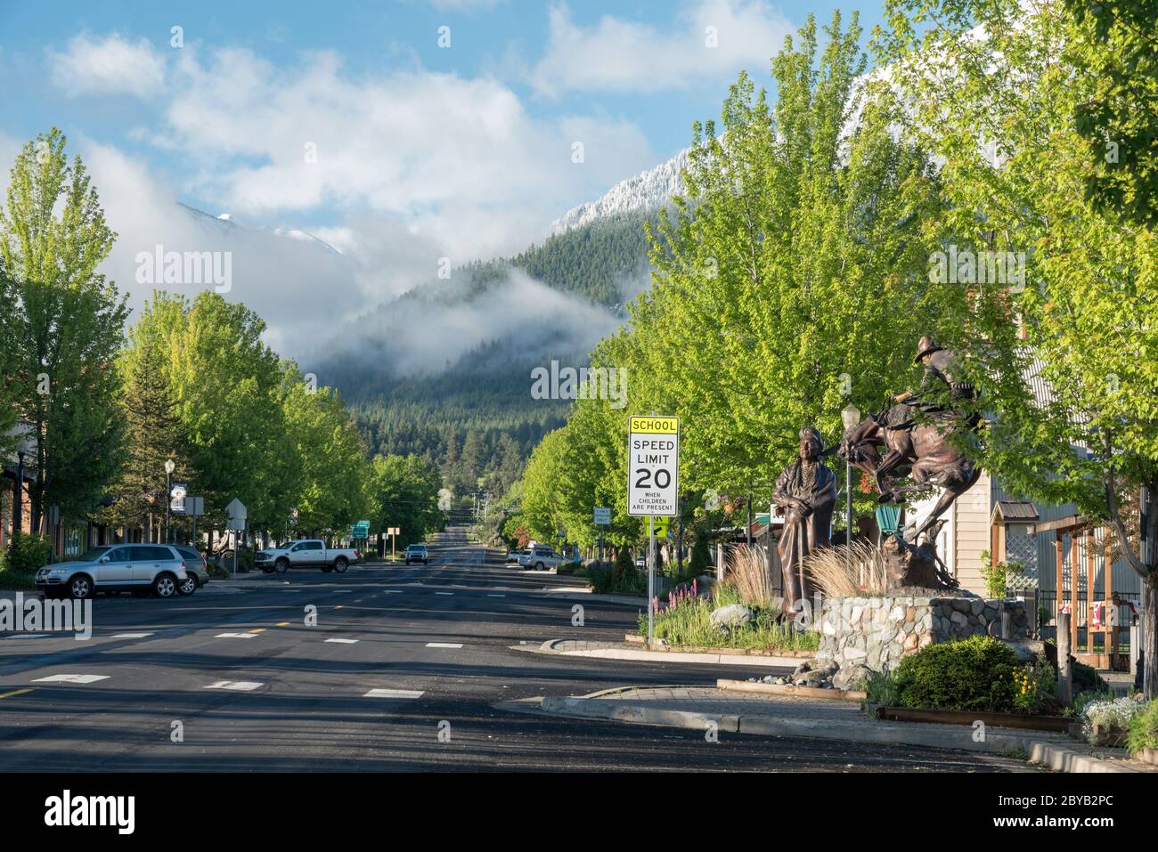 Bronze sculptures on the Main Street of Joseph, Oregon Stock Photo - Alamy