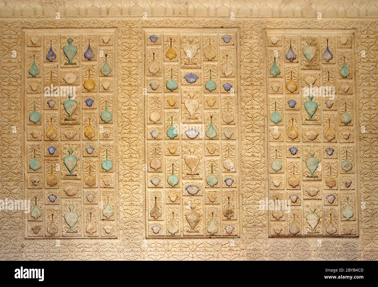 Wall paint jaipur hi-res stock photography and images - Alamy