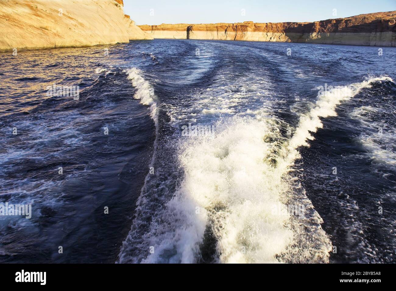 Fishing trace hi-res stock photography and images - Alamy