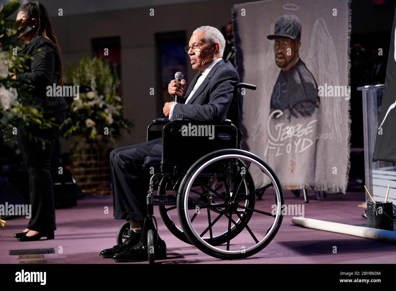 Houston, Texas, USA. 9th June, 2020. The Rev. William Lawson, pastor ...