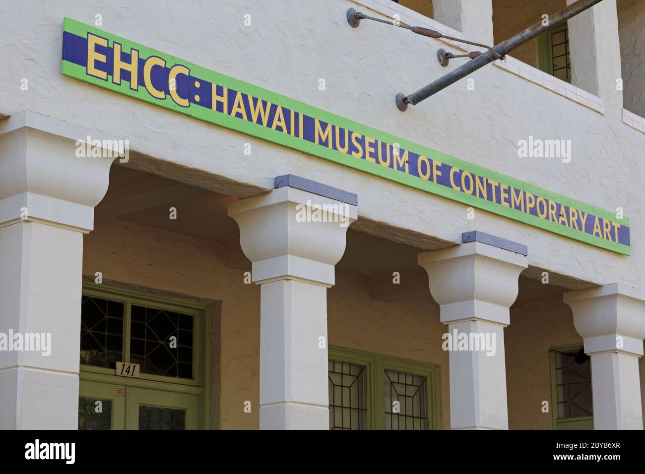 Contemporary art deco hi-res stock photography and images - Alamy