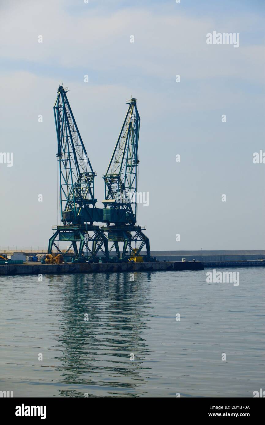 Crane hoisting hi-res stock photography and images - Alamy
