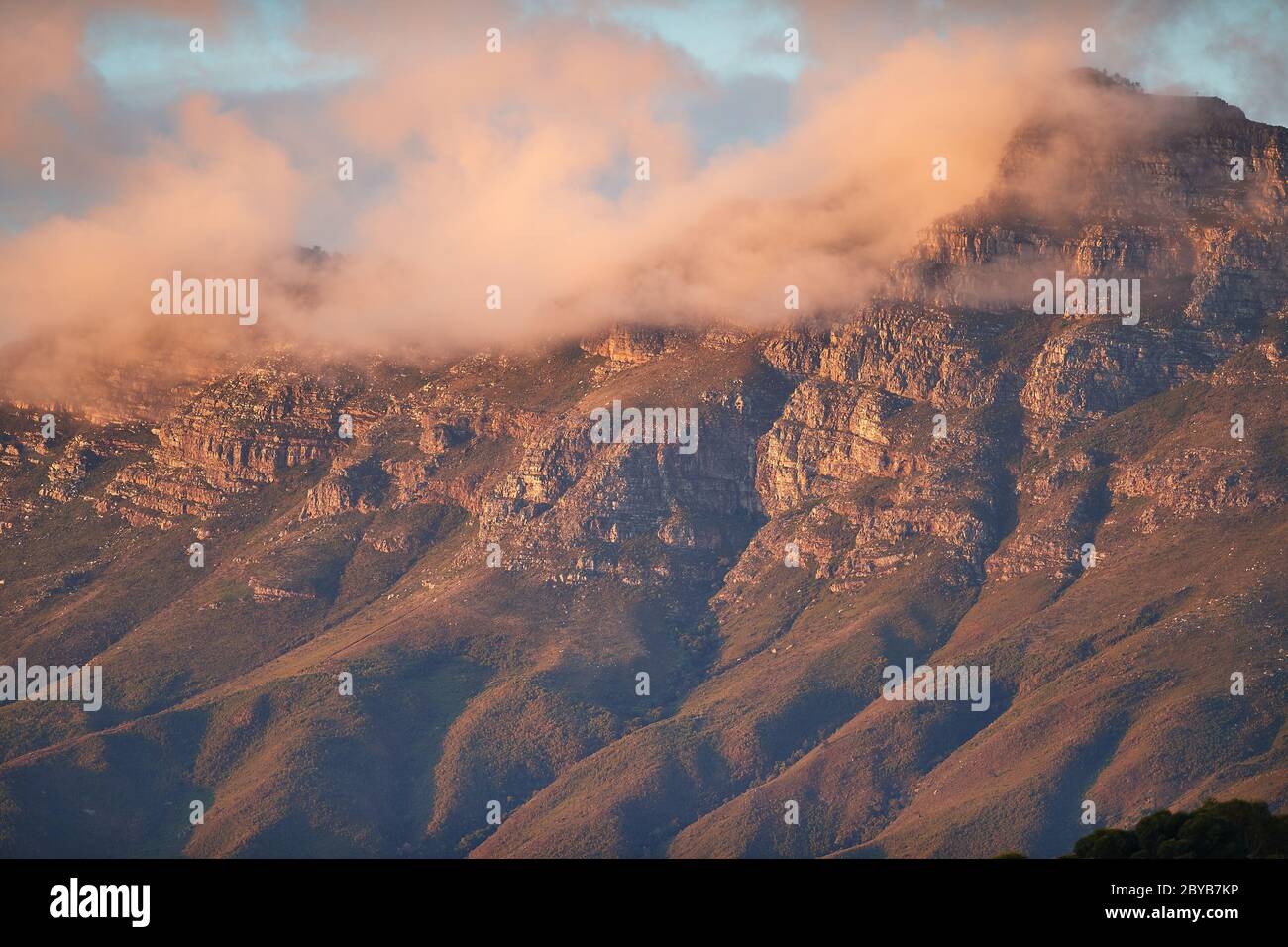 Sunset on Simonsberg Mountains, Stellenbosch Stock Photo - Alamy