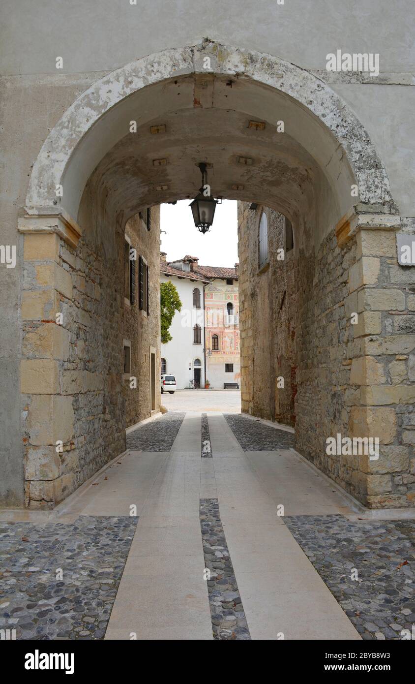 Udine castle hi-res stock photography and images - Alamy