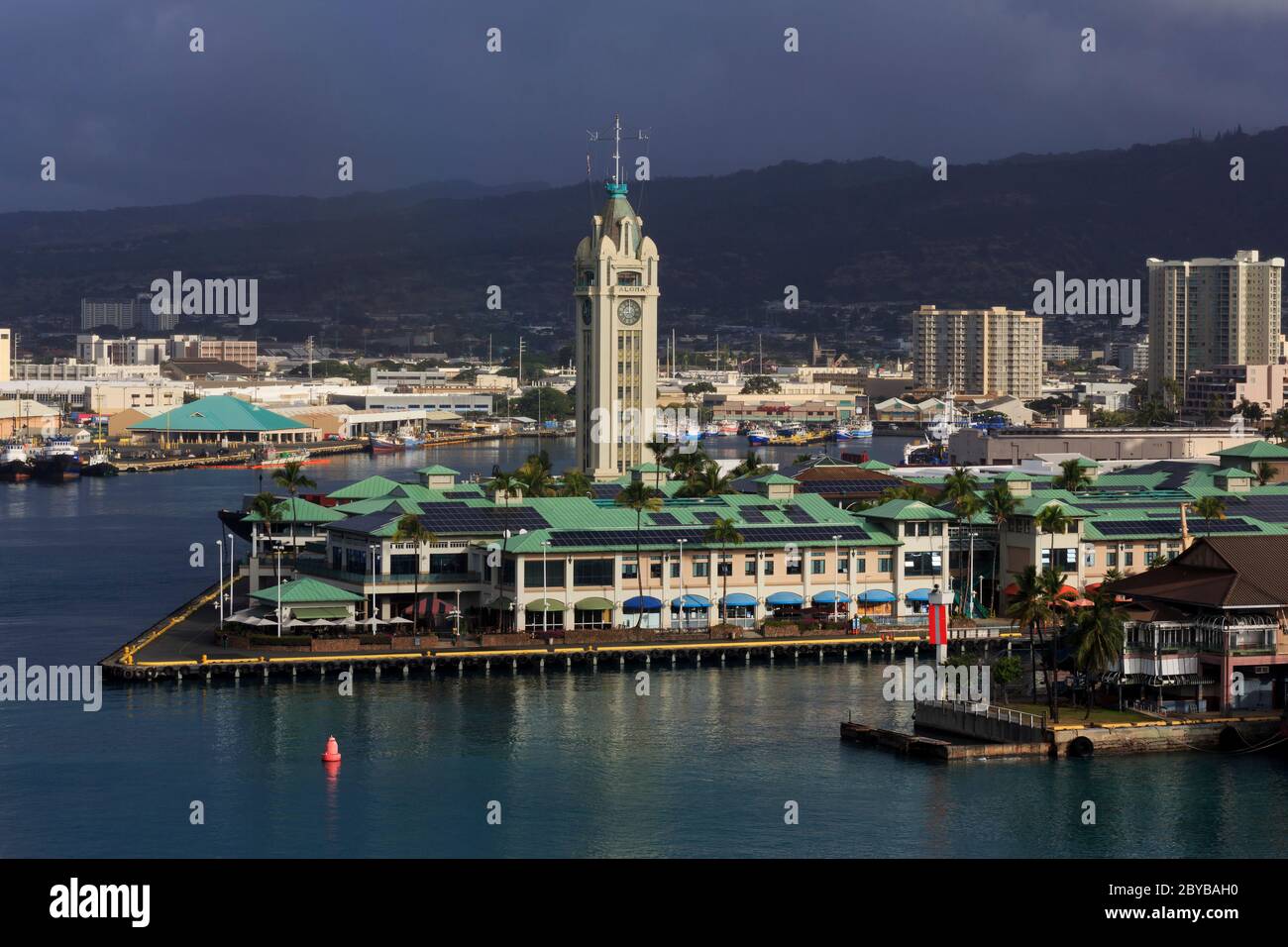 Aloha Tower, Honolulu City, Oahu Island, Hawaii, USA Stock Photo - Alamy