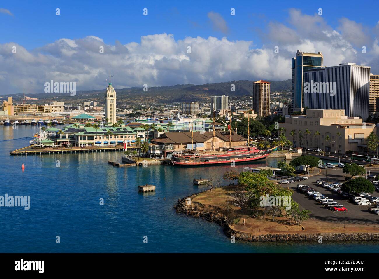 Honolulu skyline, Oahu Island, Hawaii, USA Stock Photo - Alamy