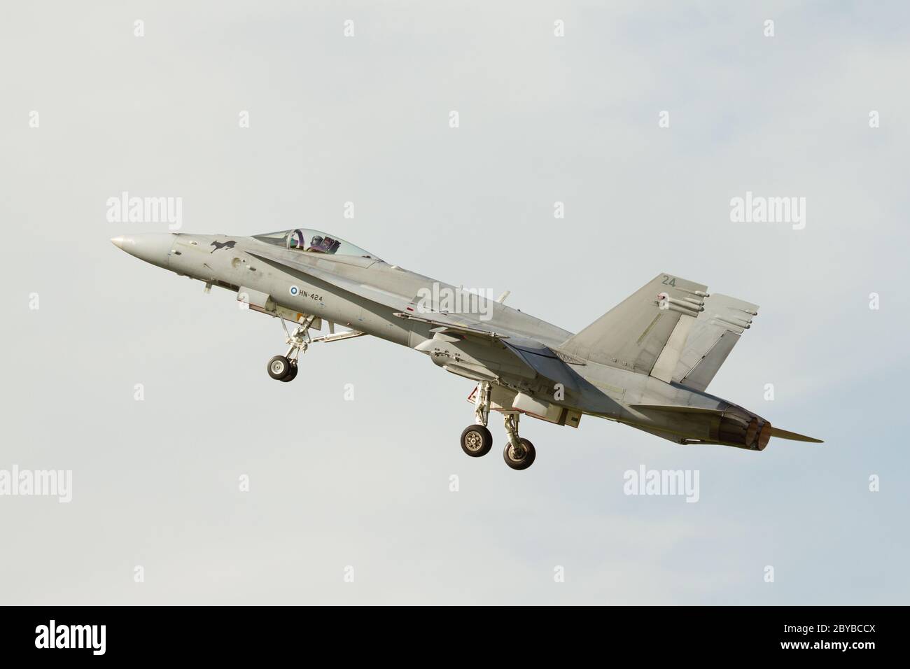 F18 aircraft fighter canopy hi-res stock photography and images - Alamy