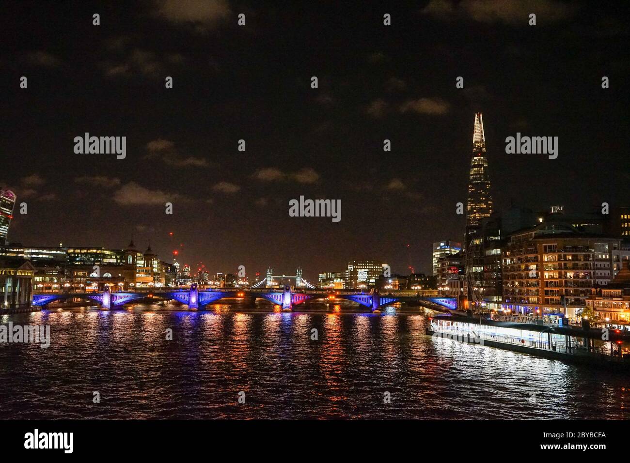 Thames with London Bridge and night lights Stock Photo - Alamy