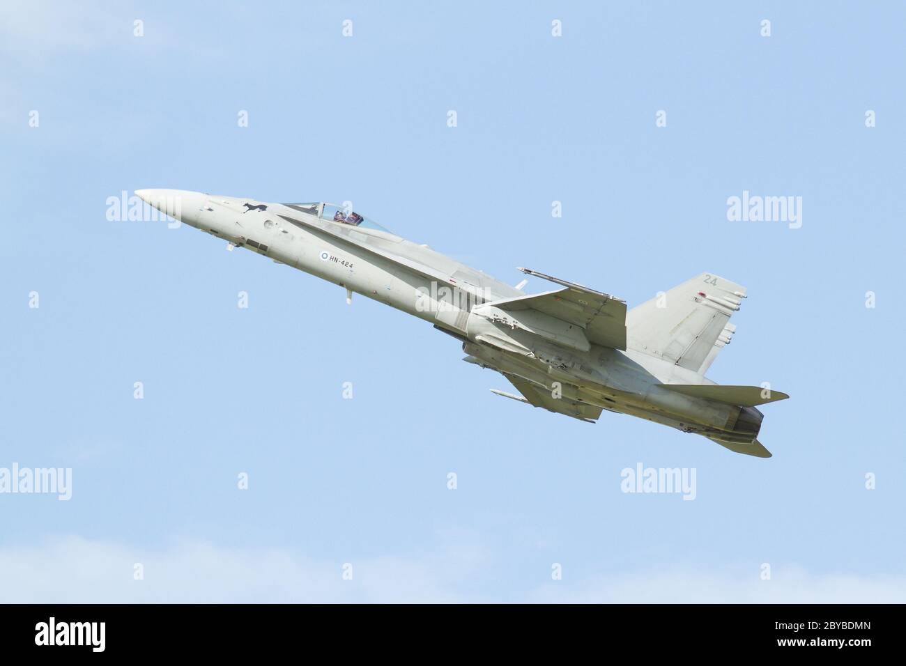 F18 aircraft fighter canopy hi-res stock photography and images - Alamy