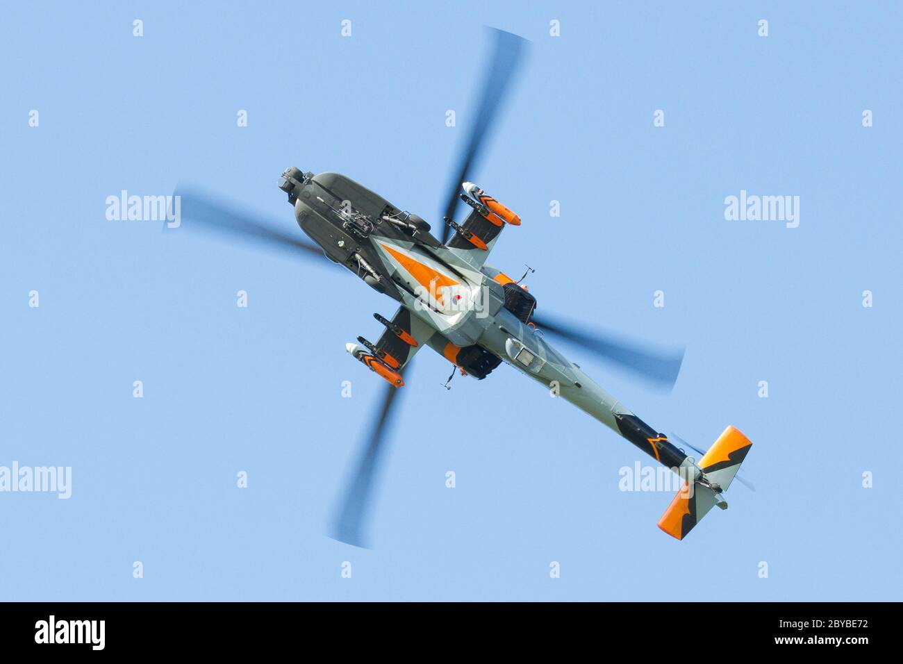 Apache AH-64D Solo Display Team Stock Photo - Alamy