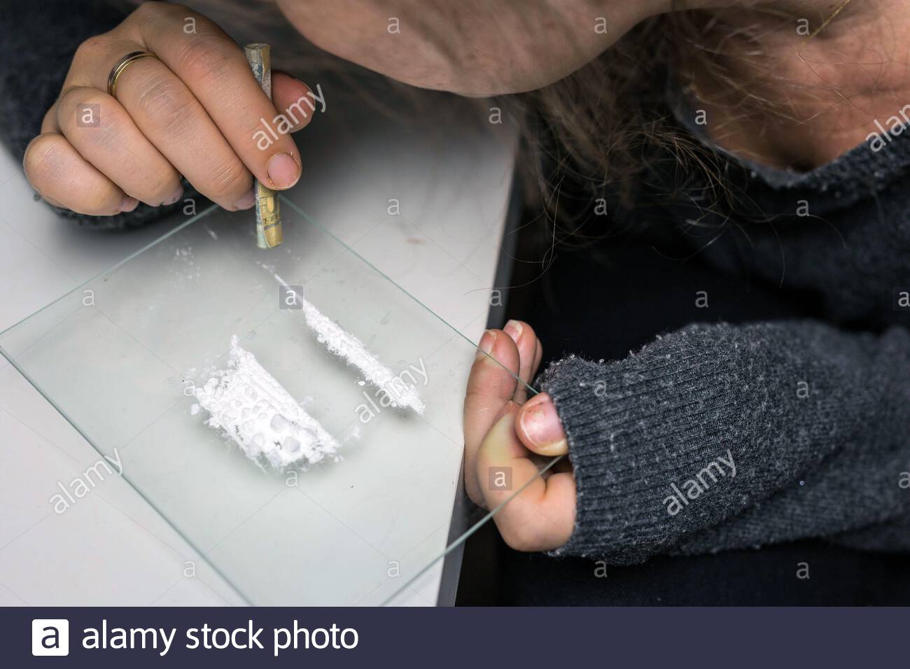 Snorting Drugs High Resolution Stock Photography and Images - Alamy