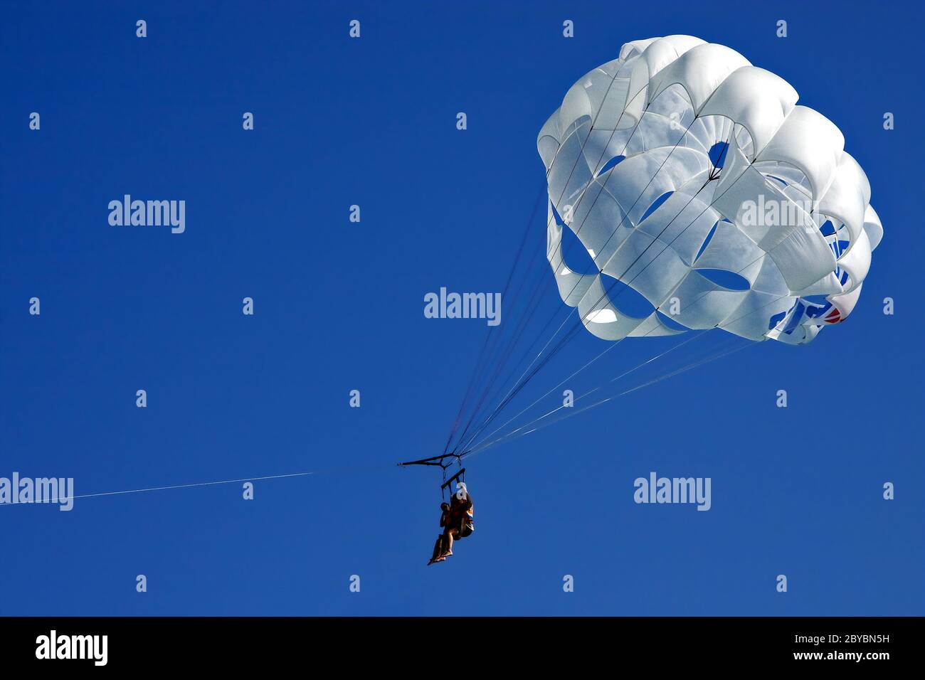 white parachute and sky mexico Stock Photo - Alamy