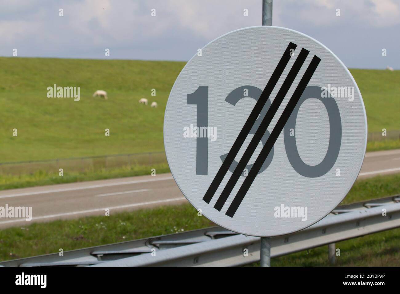 Road sign end speed limit Stock Photo - Alamy
