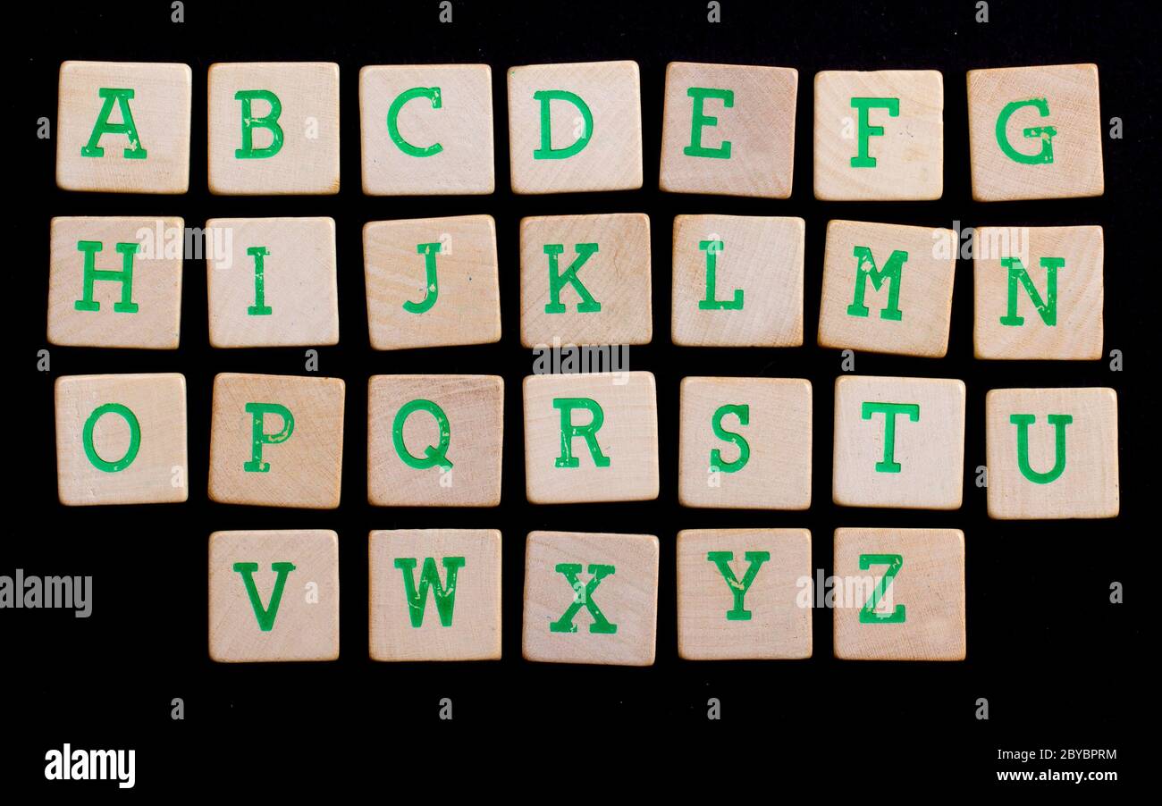 Scrabble type letters hi-res stock photography and images - Alamy