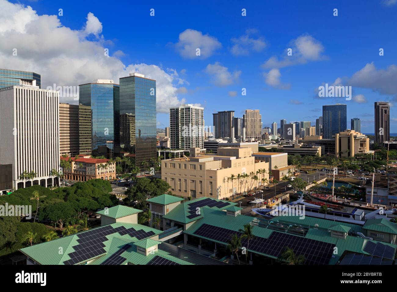 Honolulu skyline, Oahu Island, Hawaii, USA Stock Photo - Alamy