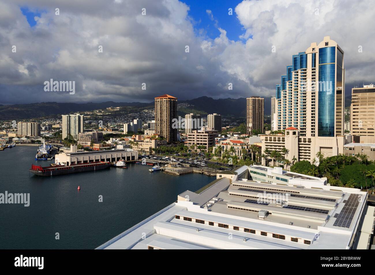 Honolulu skyline, Oahu Island, Hawaii, USA Stock Photo - Alamy