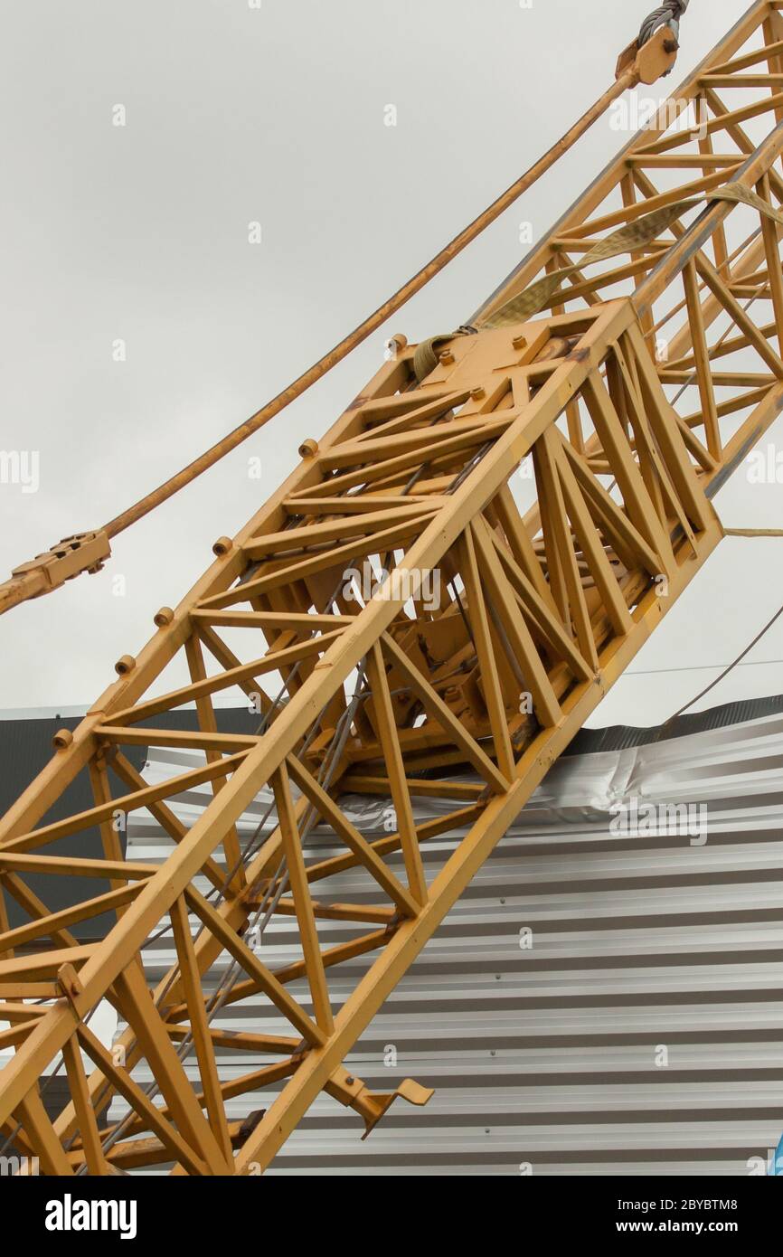 Collapsed mobile tower crane (Holland Stock Photo - Alamy