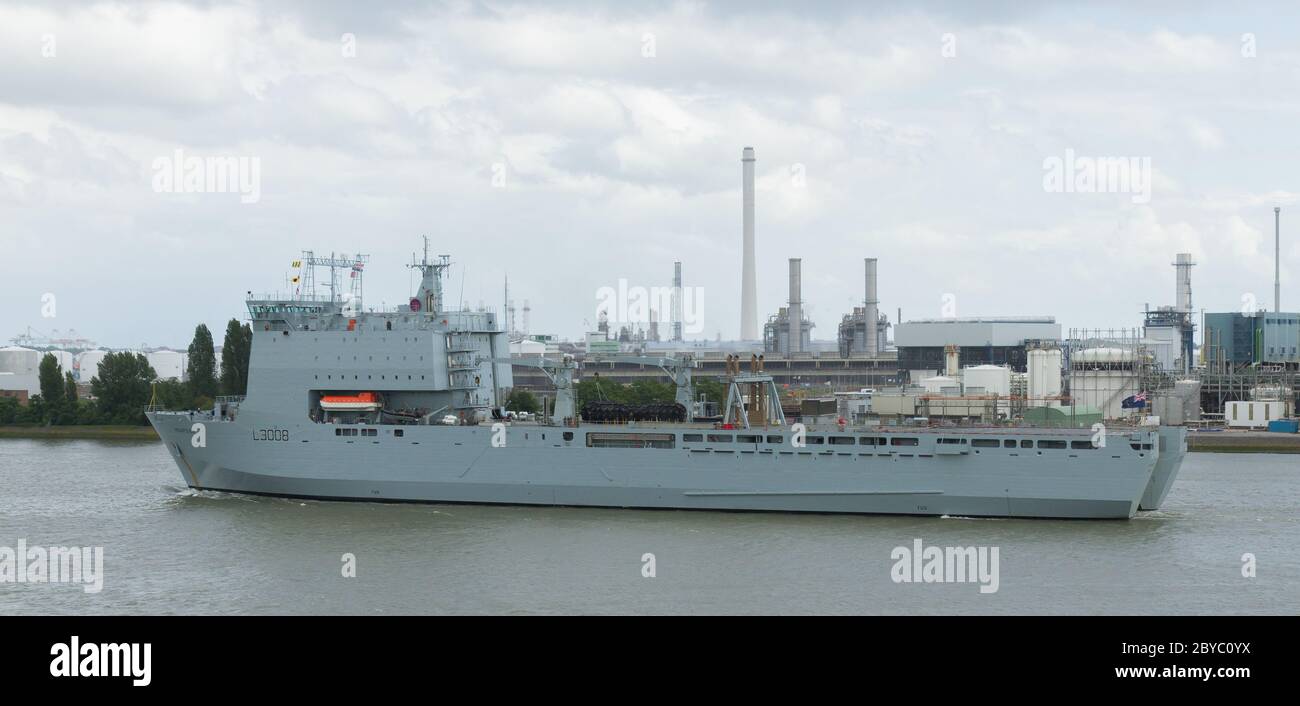 British Navy ship Stock Photo - Alamy