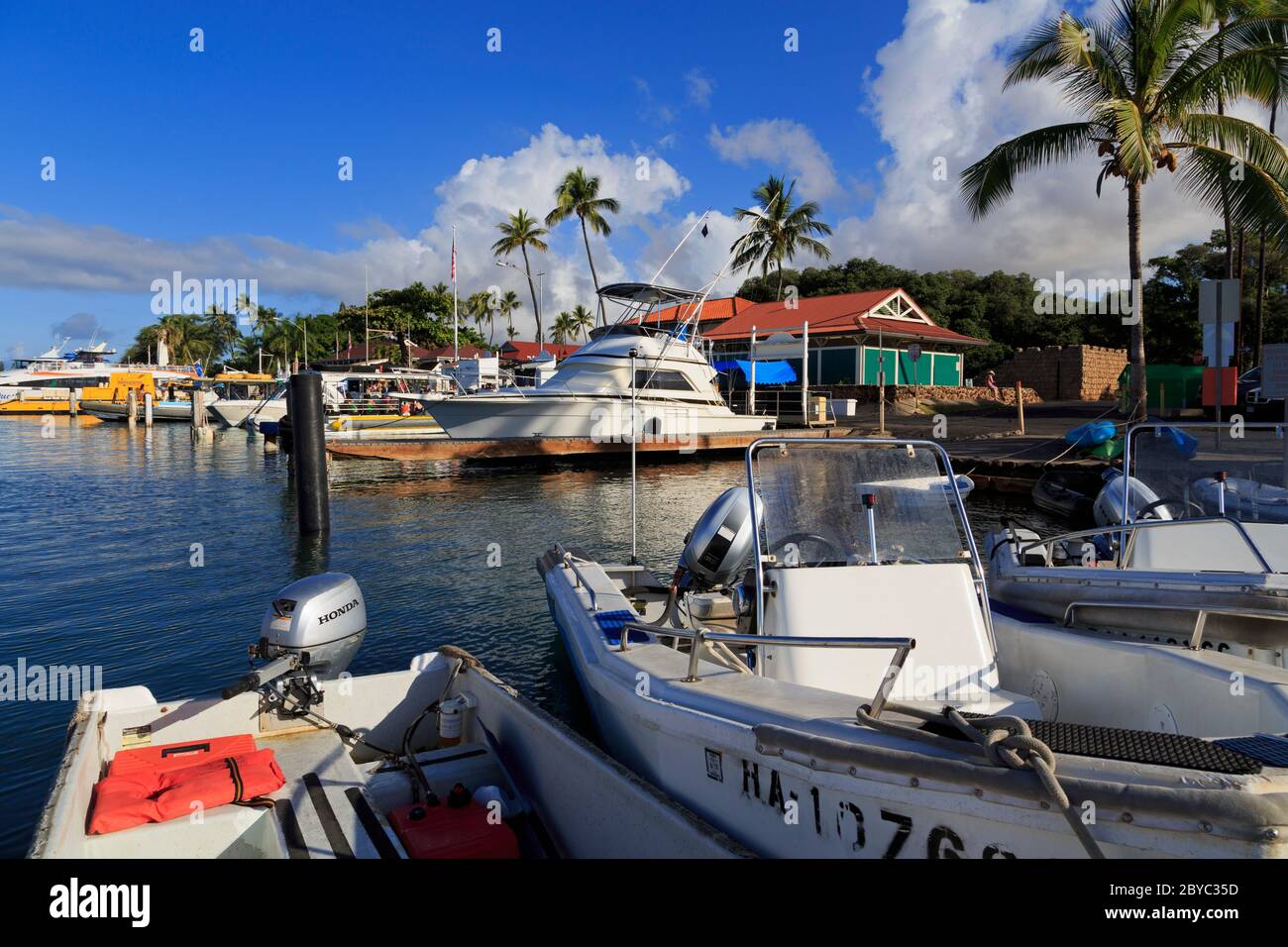 Hawaii marina hi-res stock photography and images - Alamy