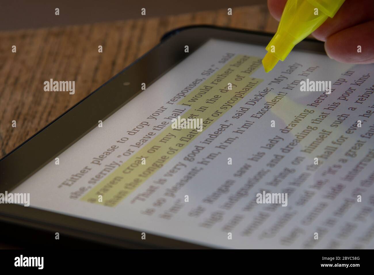 Yellow highlighting hi-res stock photography and images - Alamy