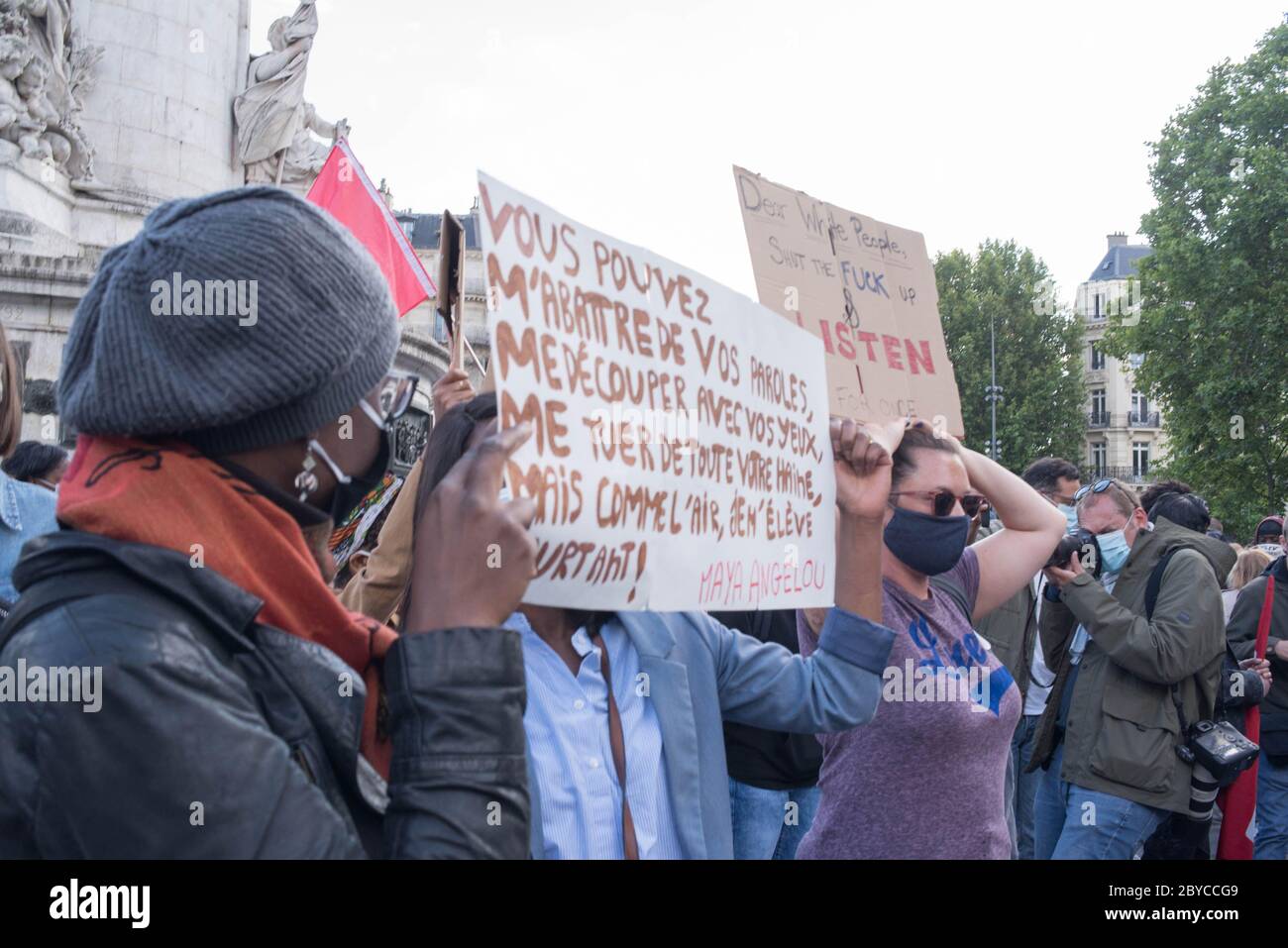 Sos racisme hi-res stock photography and images - Alamy