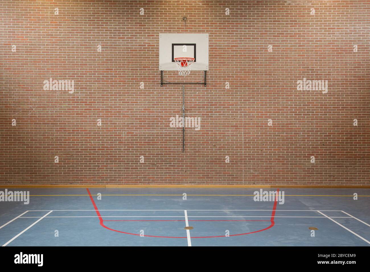 Interior of a gym at school Stock Photo - Alamy
