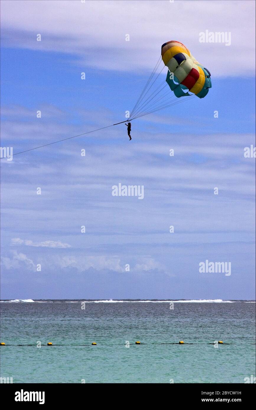 Parachute mauritius hi-res stock photography and images - Alamy