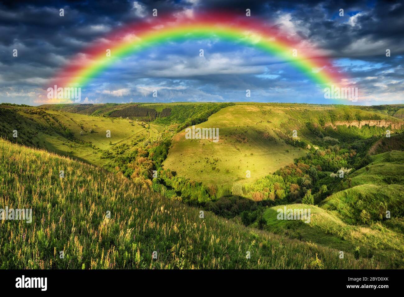 Rainbow Beautiful Landscape 14,304 Rainbow Beautiful Landscape Stock