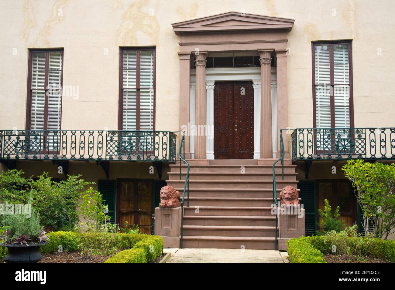 Andrew & Juliette Low House Museum, Savannah, Georgia, USA Stock Photo ...