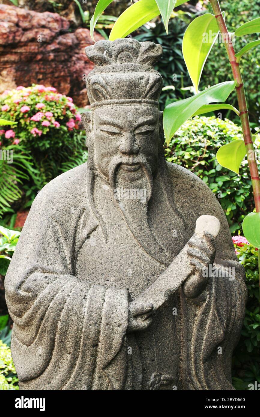 Closeup statue in stone hi-res stock photography and images - Alamy